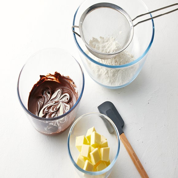 Shop Bakeware | Baking Sets & Accessories | Stevens NZ